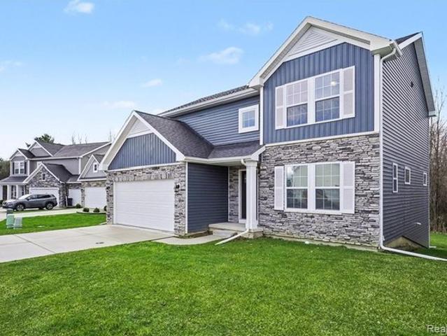 7294 River Rock Dr, Davison, MI 48423