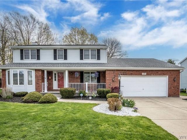7295 Norman Rd, North Tonawanda, NY 14120