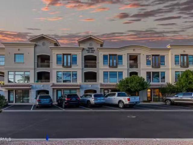7297 N Scottsdale Rd #1004, Paradise Valley, AZ 85253 MLS 67.