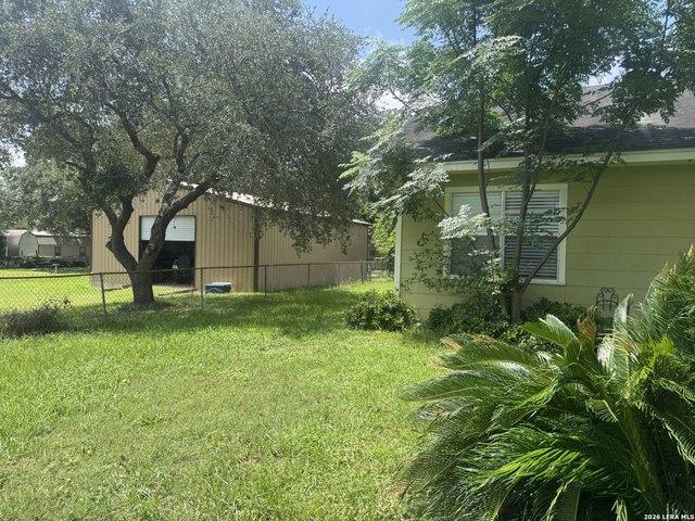 7297 Signature St, San Antonio, TX 78263