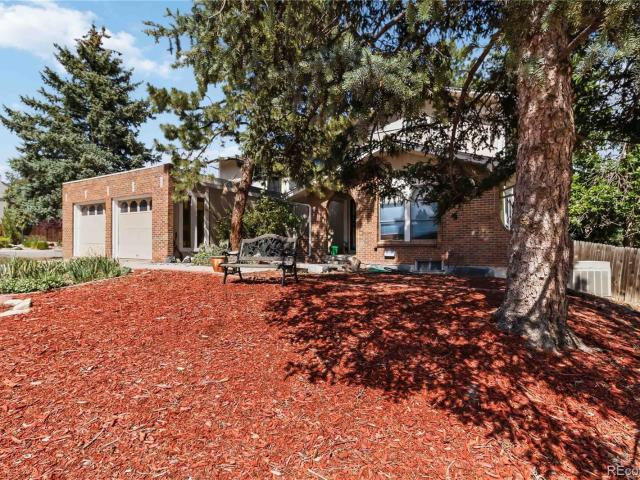 7290 E Euclid Drive