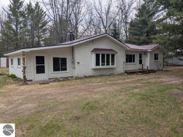 7291 Blue Ox Trl, South Branch, MI 48761
