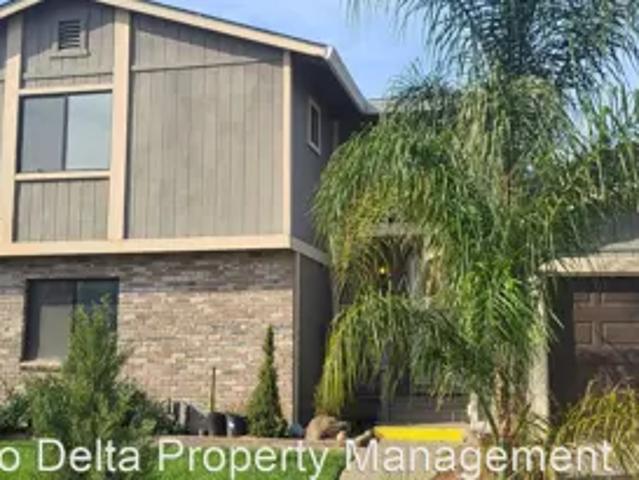 7292 Riverwind Way, 3 beds, 3 full baths
