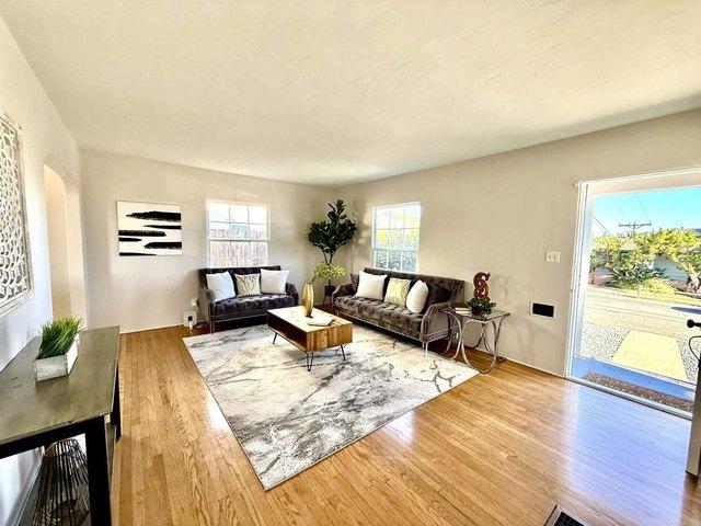 7292 W Point Ave, La Mesa, CA 91942