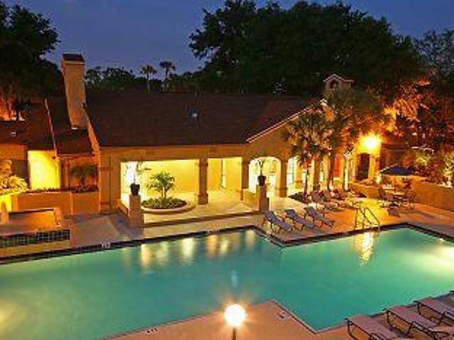 $729 / 1br 730ft² One Bedroom Available Now! Orlando, FL