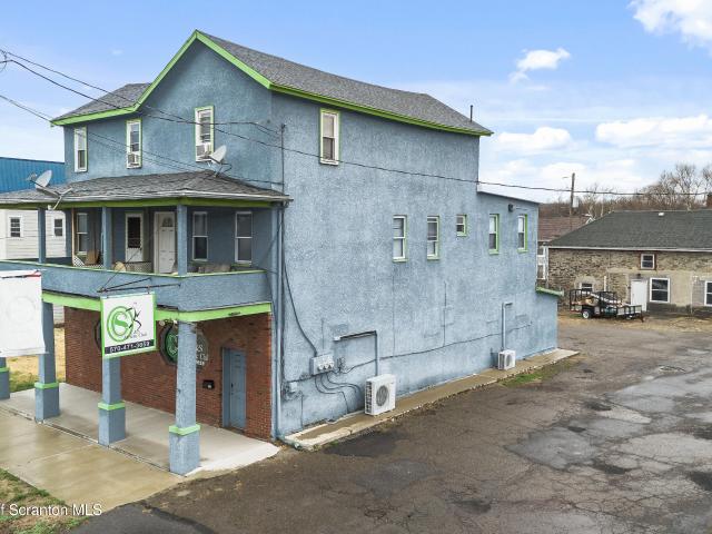 729 733 Main Street