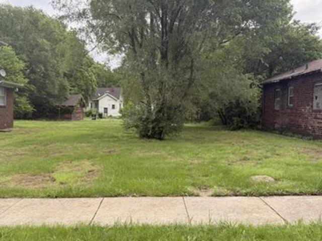729 Carolina St, Gary, IN 46402