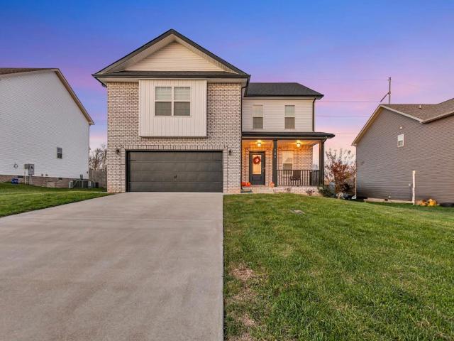 729 Banister Dr
