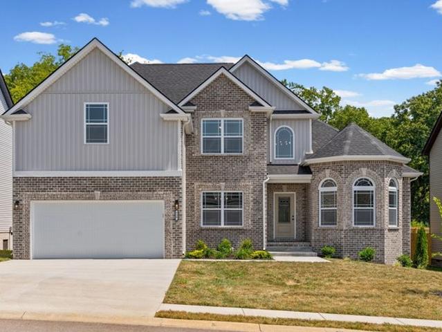 729 Buffalo Ford Dr, Clarksville, TN 37042