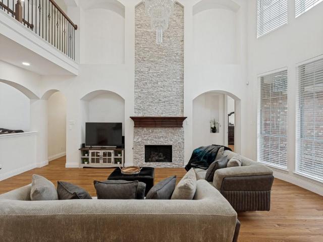 729 Driftwood Drive