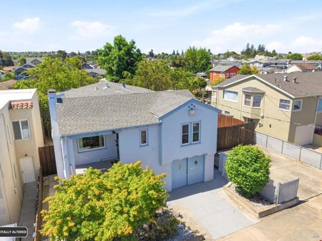 729 First St, Rodeo, CA 94572