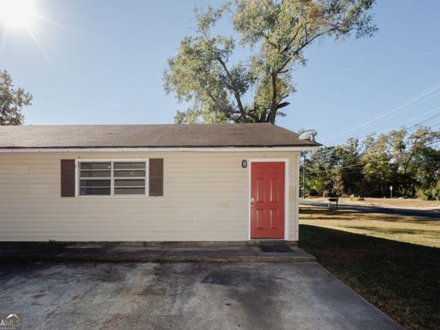 729 Hammock St, Griffin, GA 30223