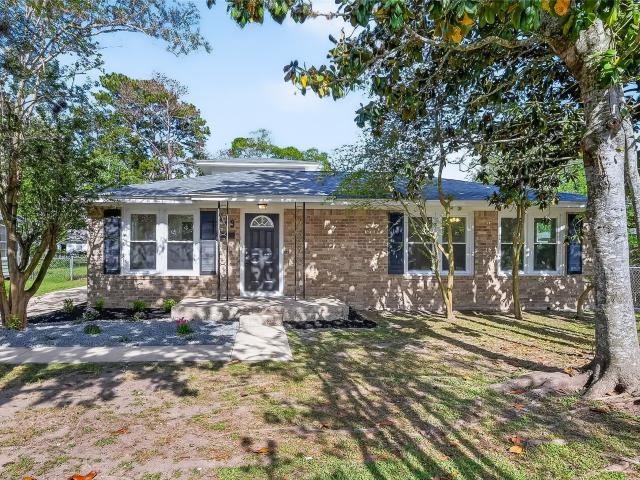 729 Loggins Drive
