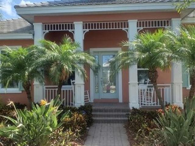 729 Manns Harbor Dr, Apollo Beach, FL 33572