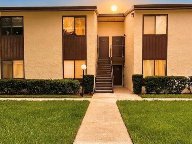 729 Midway Dr Unit B, Ocala, FL 34472