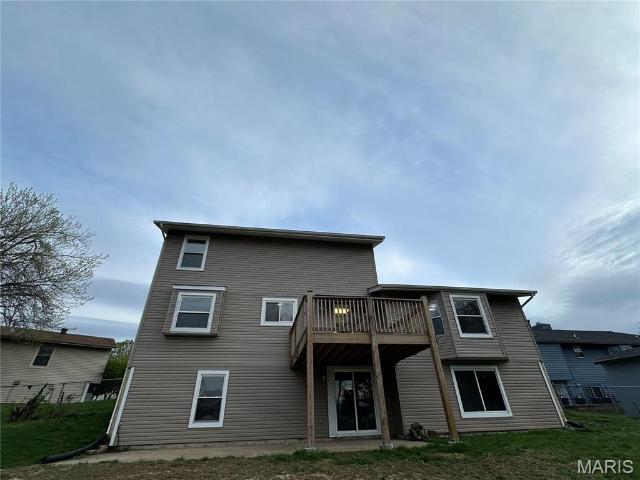 729 N Yosemite Ct, St. Peters, MO 63376 | MLS #26021 | Compass
