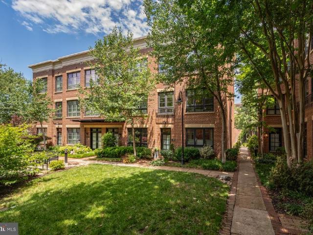 729 N Fayette Street