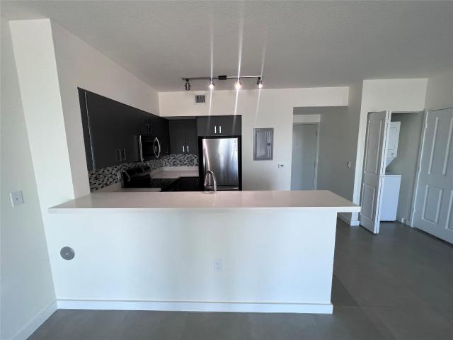 729 NW 2nd St, Unit 524, Miami, FL 33128 | MLS #B26017