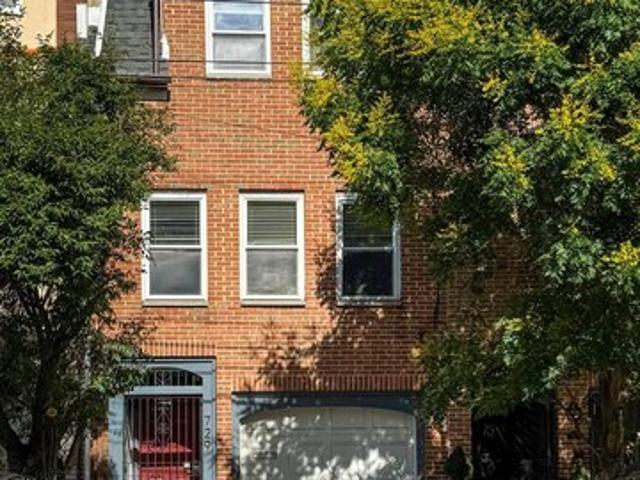 729 S 11th St, Philadelphia, PA 19147
