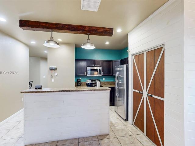 729 SE 34th Ave, Homestead, FL 33033 | MLS #A11989