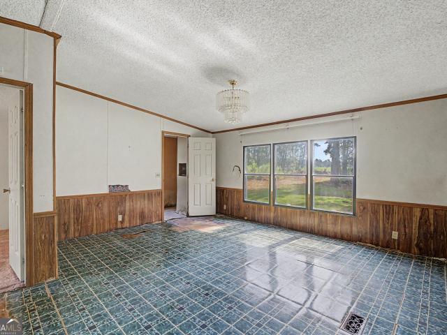 729 Reedsville Road