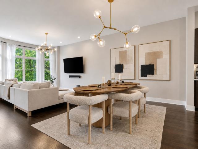 729 W 15th Street