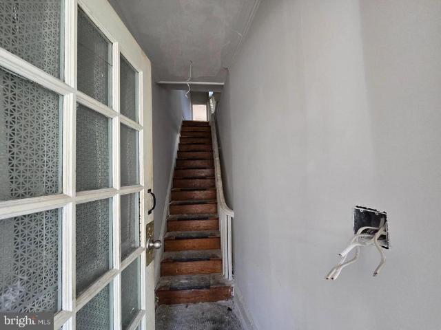 729 W Rockland Street