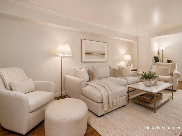 72 10 th Street 3B