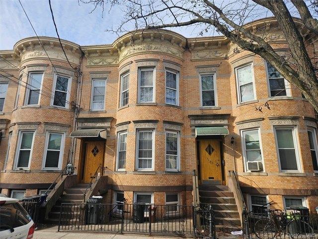 72 34 61 St, Ridgewood, NY 11385