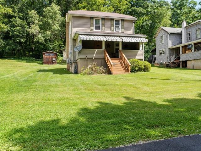 72 Upper Clearfield St, Grassflat, PA 16839