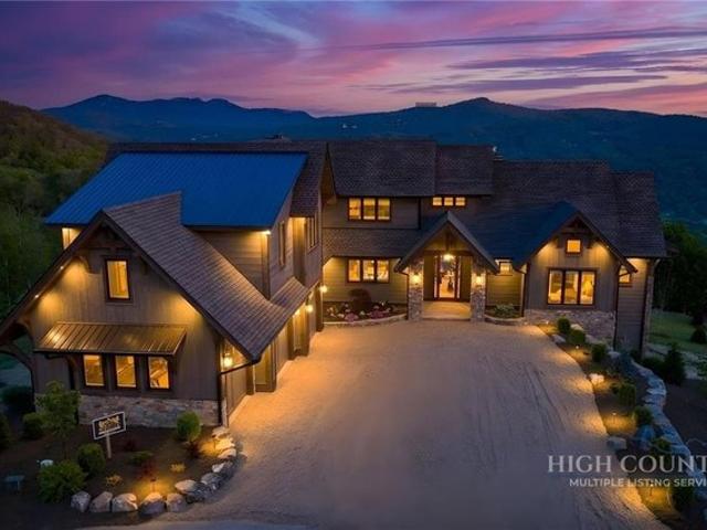 72 Valley Ct, Banner Elk, NC 28604