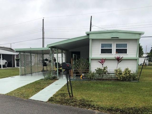 72 Violet Ln, Lakeland, FL 33815