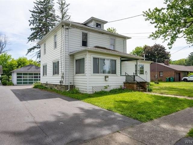 72 W Court St, Warsaw, NY 14569