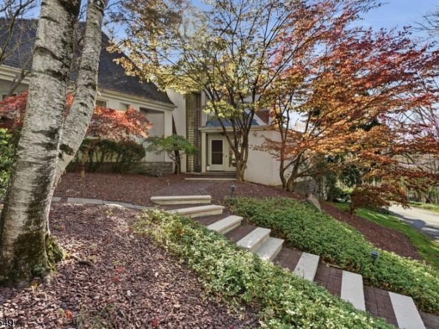 72 Washington Valley Rd