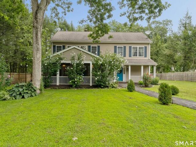 72 Alpine Dr, Newtown, CT 06482