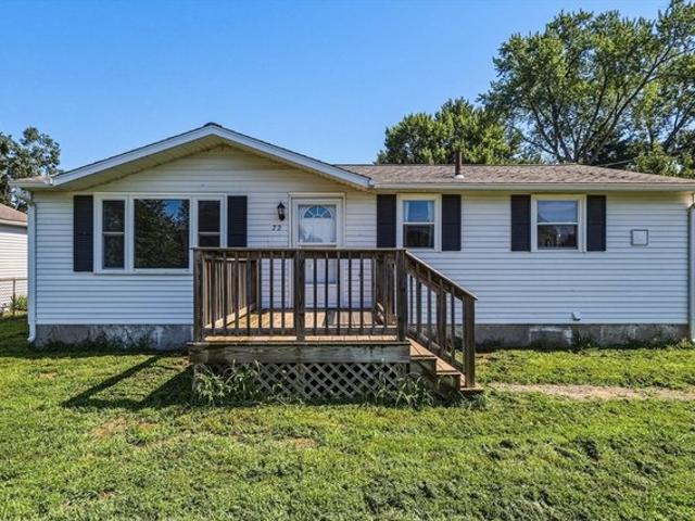 72 Artisan St, Chicopee, MA 01013