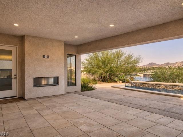 72 Bella Lago Ave, Henderson, NV 89011 | MLS #2754