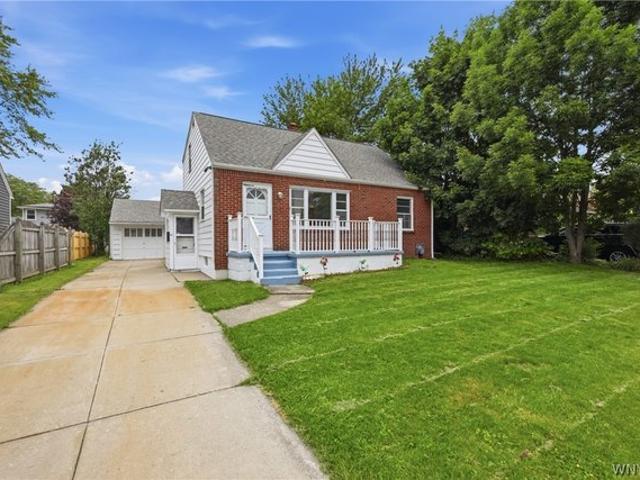 72 Birkdale Rd, Buffalo, NY 14225