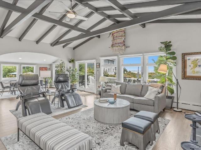 72 Circle Drive