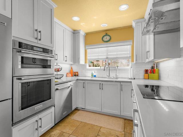 72 Connoley Cir