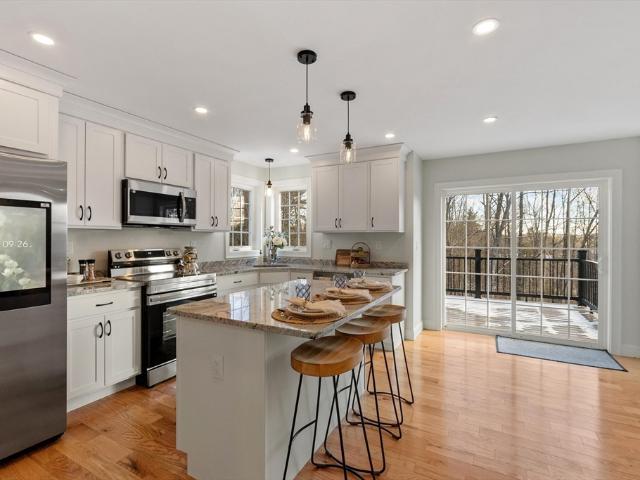 72 Cottage Ln, Templeton, MA 01468 | MLS #73463