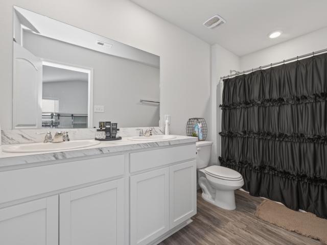 72 County Road, Cleveland, TX 77327 | MLS #67872