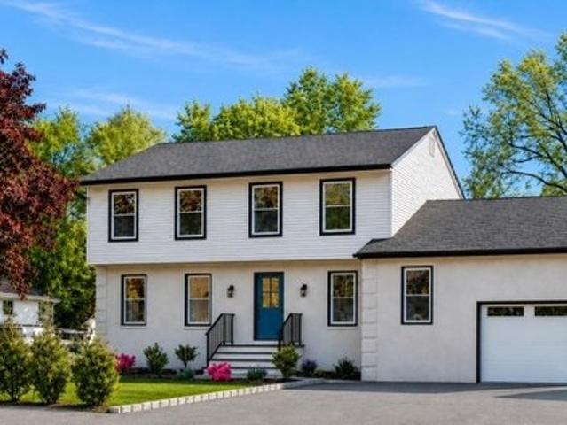 72 E Cedar St, Livingston, NJ 07039