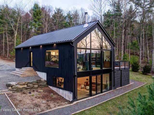 72 Eagle View Road