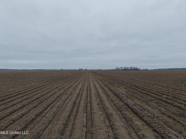 72 Floyd Smith Rd, Indianola, MS 38751