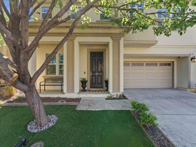 72 Greystone Pl