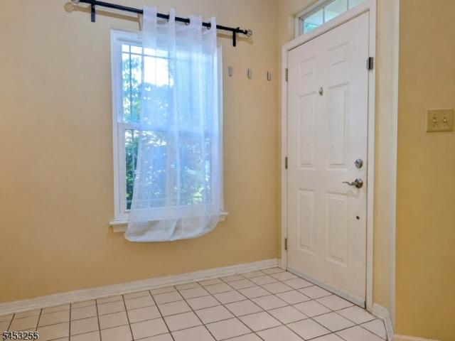 72 Harvard Cir