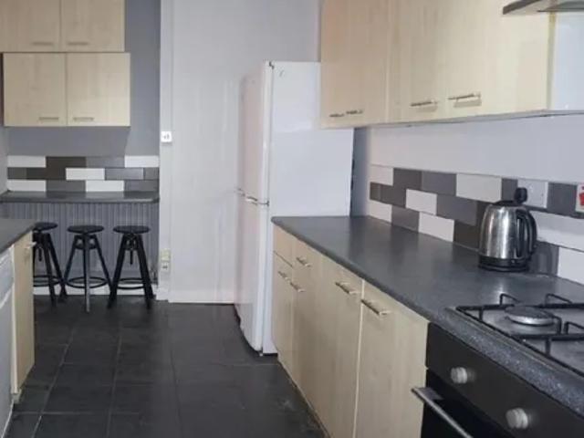 72 Harrow Road, Metchley, B29 7DW, United Kingdom | Room for rent #136660340 | Rentberry