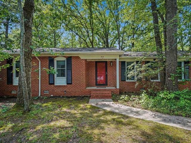 72 Hood Rd, Lumberton, NC 28358