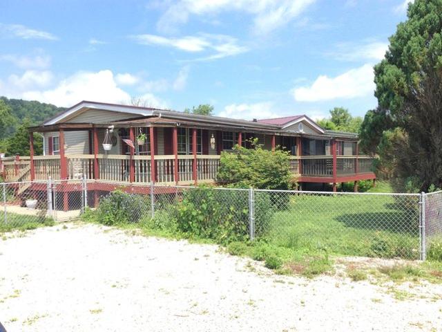 72 Kathi Ln, Lesage, WV 25537